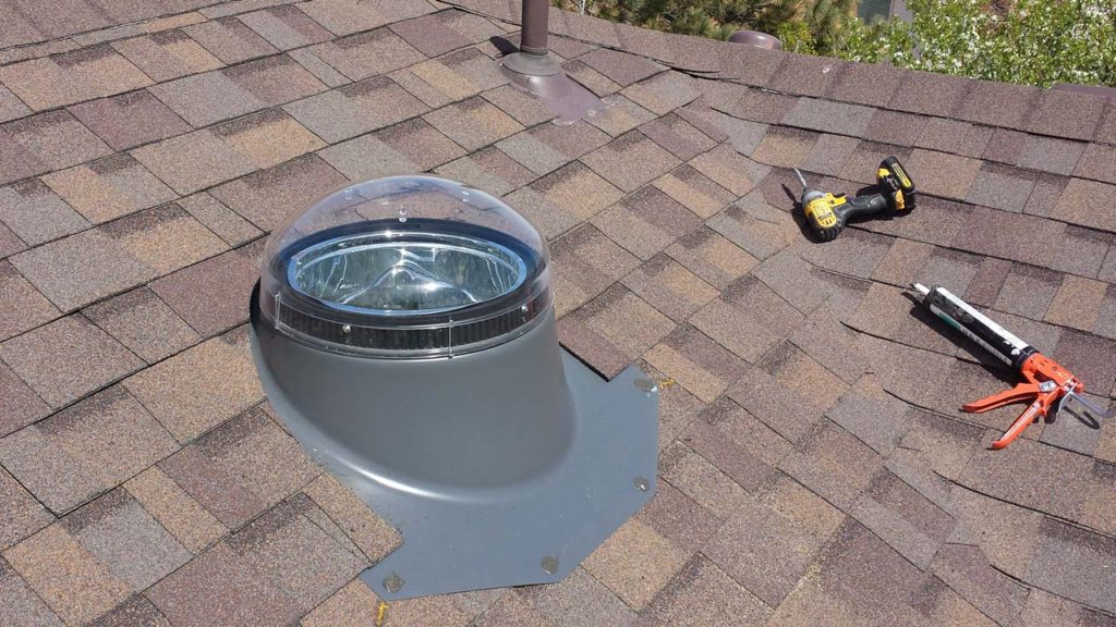 sun-tunnel-installation-21245_133126 – Skylight Specialists, Inc