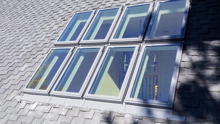 Curb Mounted vs Deck Mounted – Skylight Specialists, Inc