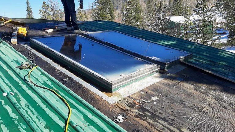 Velux SkyMax Tandem | Metal Roof – Skylight Specialists, Inc